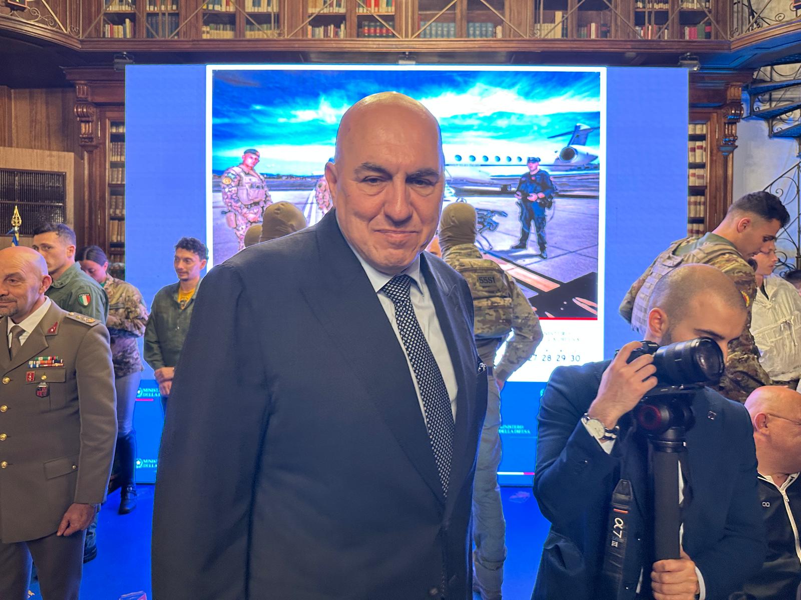 Artico, Crosetto: difesa avrà bisogno nei prossimi anni di incremento ...