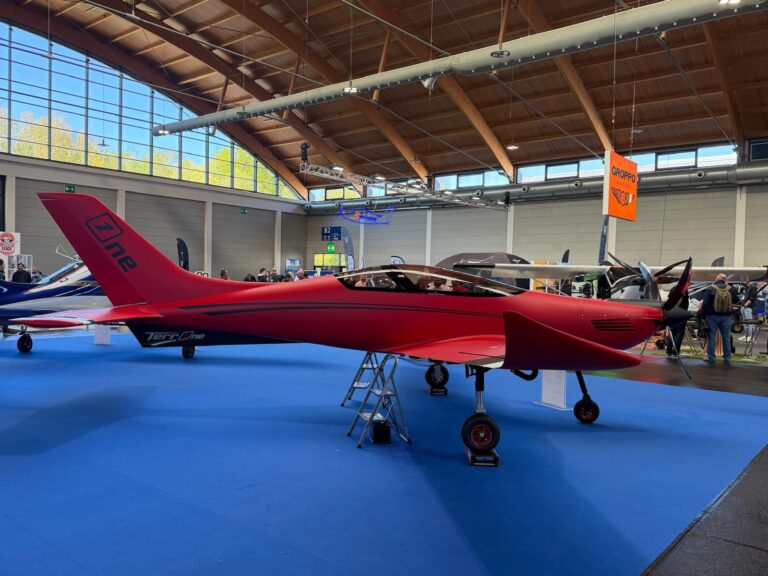 Aviazione: Aero 2026, Promecc presenta il nuovo velivolo italiano ...